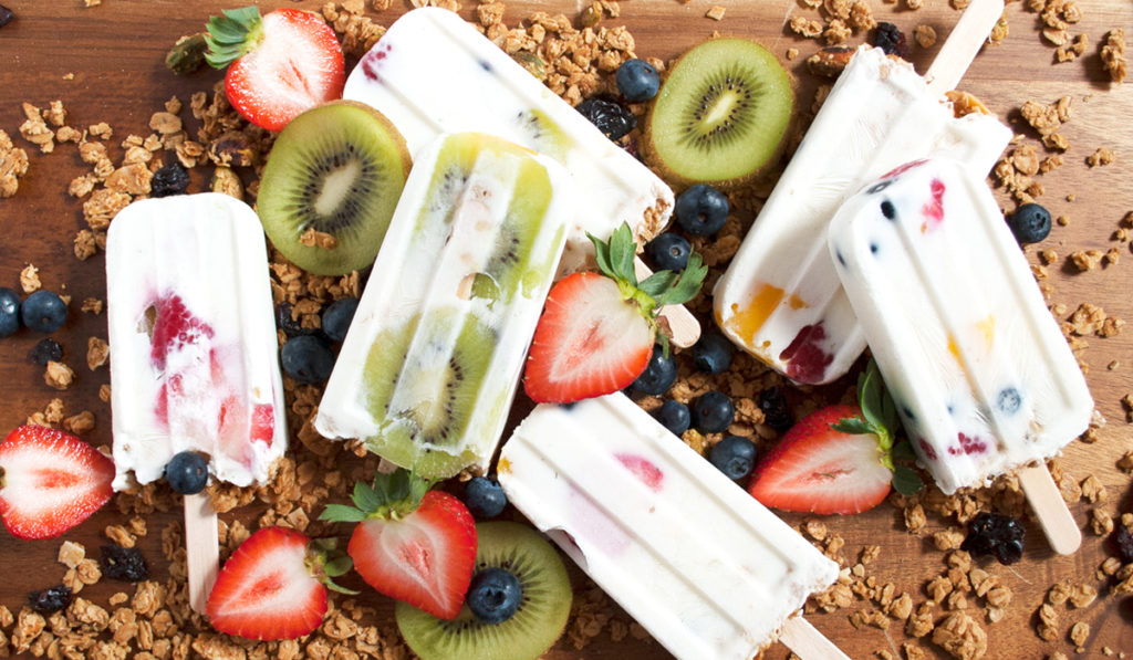 siggi's Icelandic-style yogurt: skyr - parfait pops